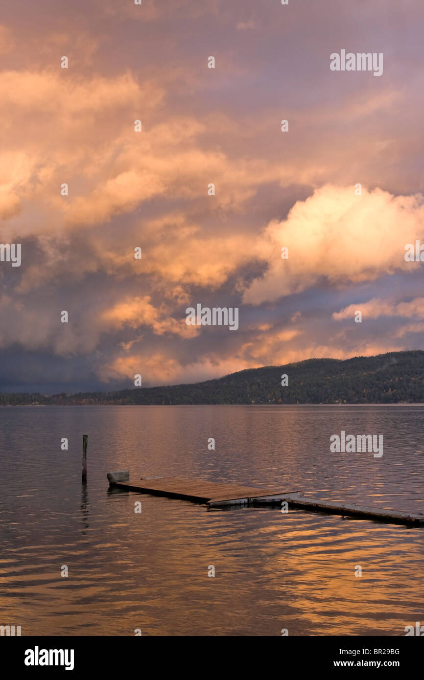 Sunset at the dock at Mill Bay, Vancouver Island, British Columbia ...