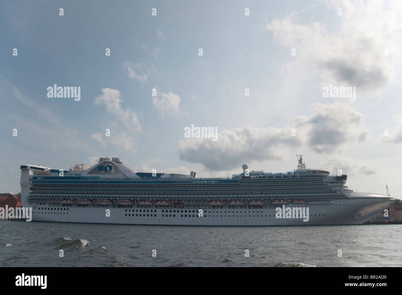 Star princess ship hi-res stock photography and images - Alamy