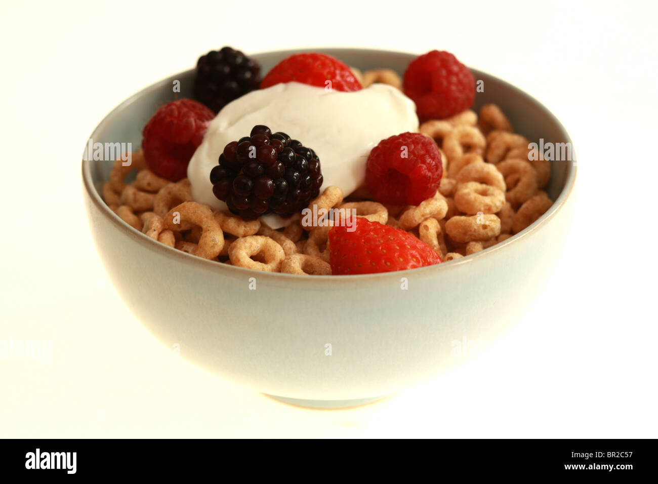 Bowl of cheerios hi-res stock photography and images - Alamy