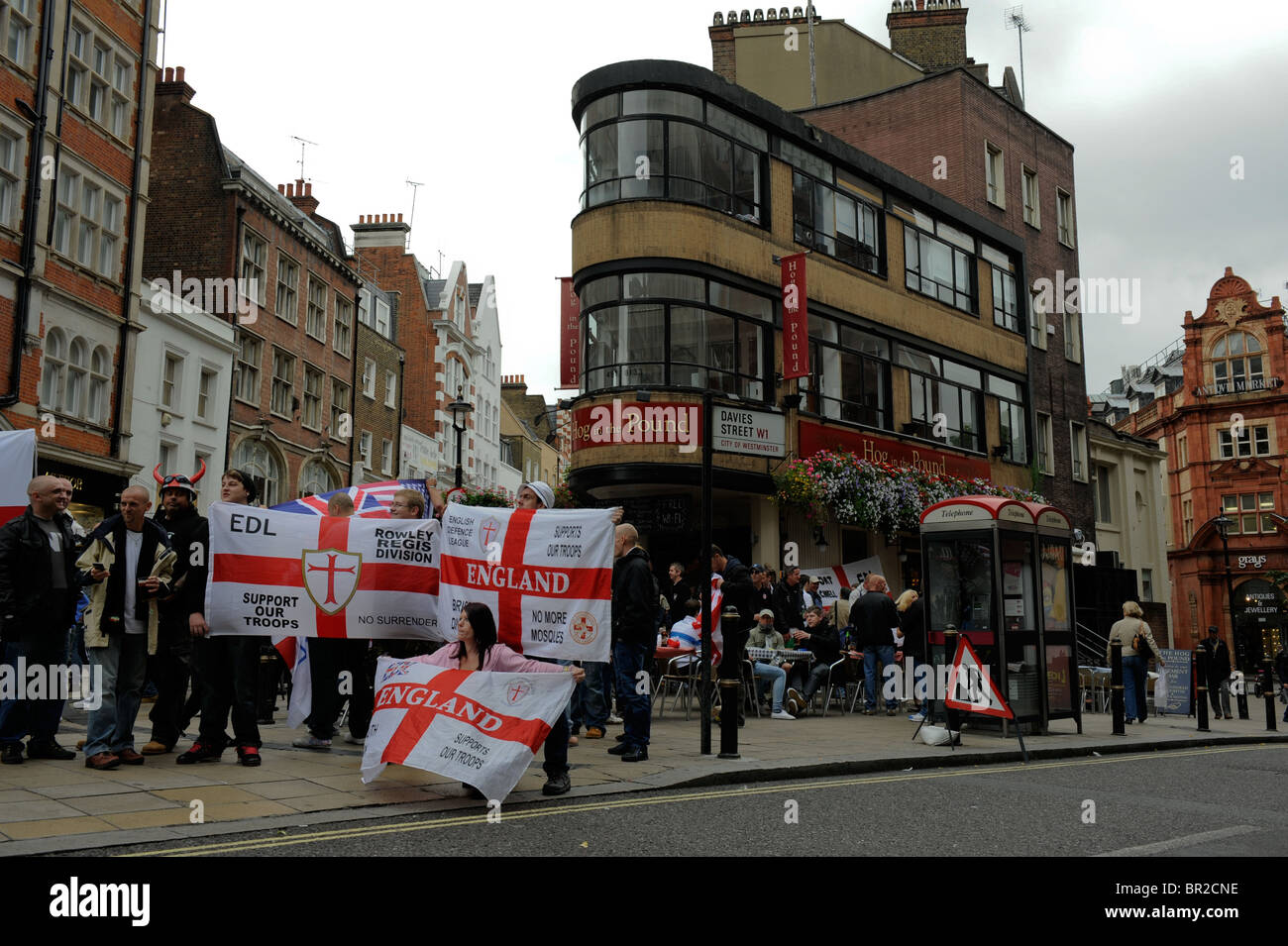 EDL supporters in London before 9/11 wreath laying at Grosvenor Square ...