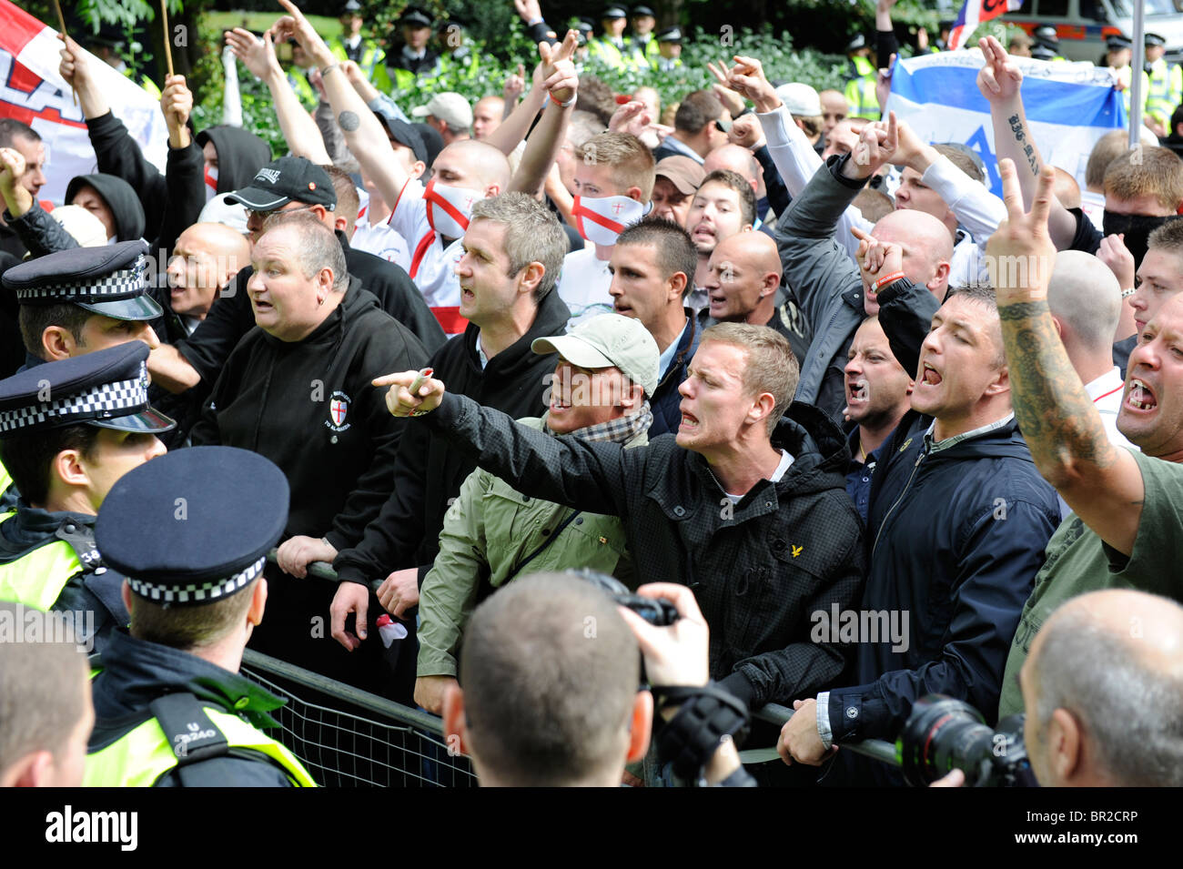 Edl english defence league hi-res stock photography and images - Alamy
