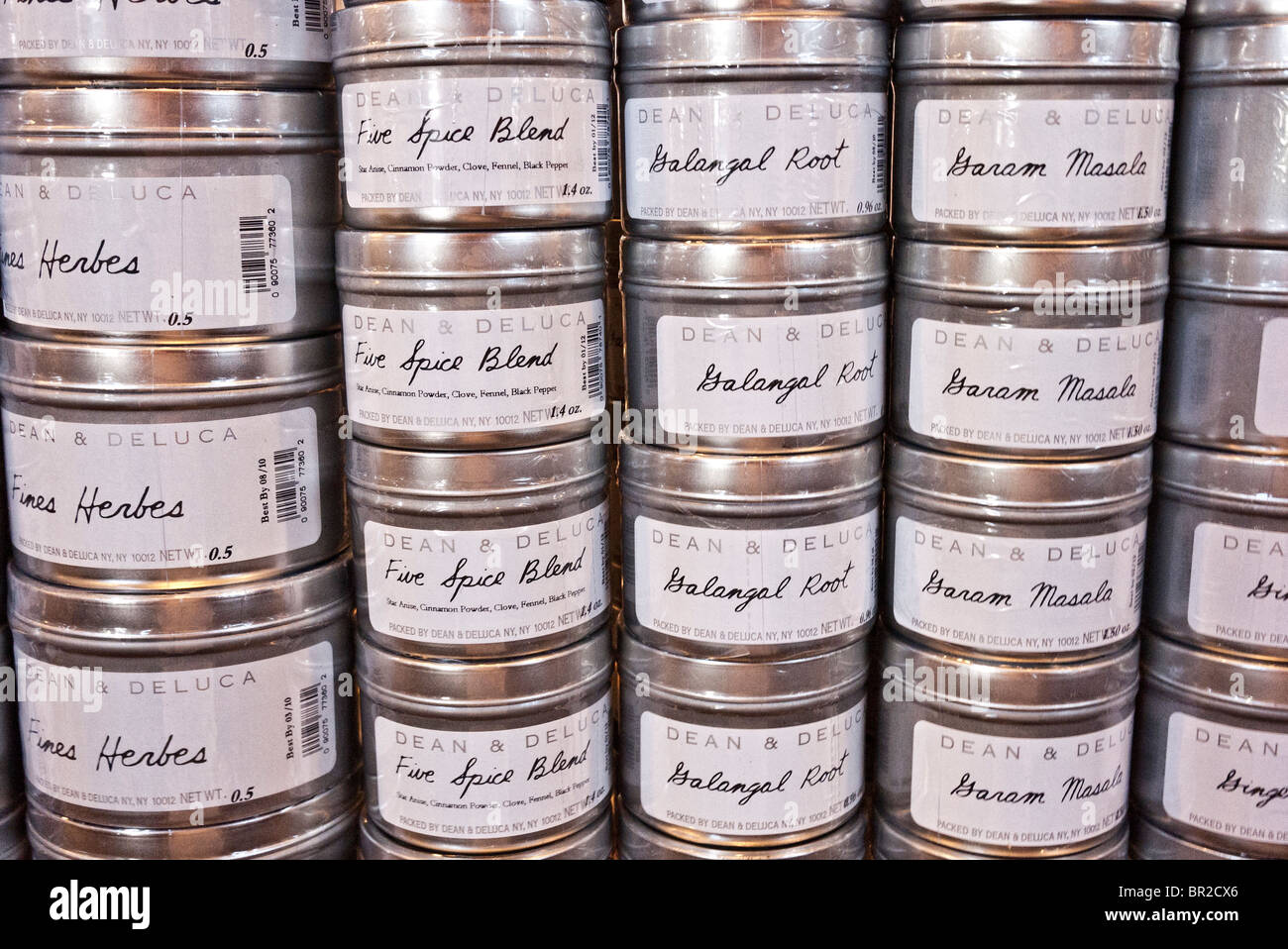 Food for sale at upscale market Dean & Deluca in Georgetown, Washington ...