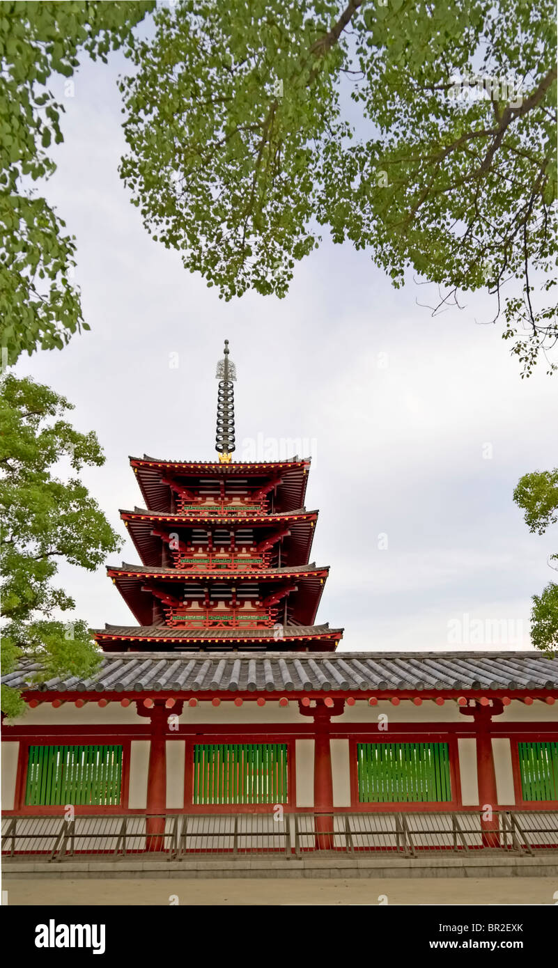 Inner courtyard walls and 5-storey pagoda of Shitennoji Temple in Osaka ...