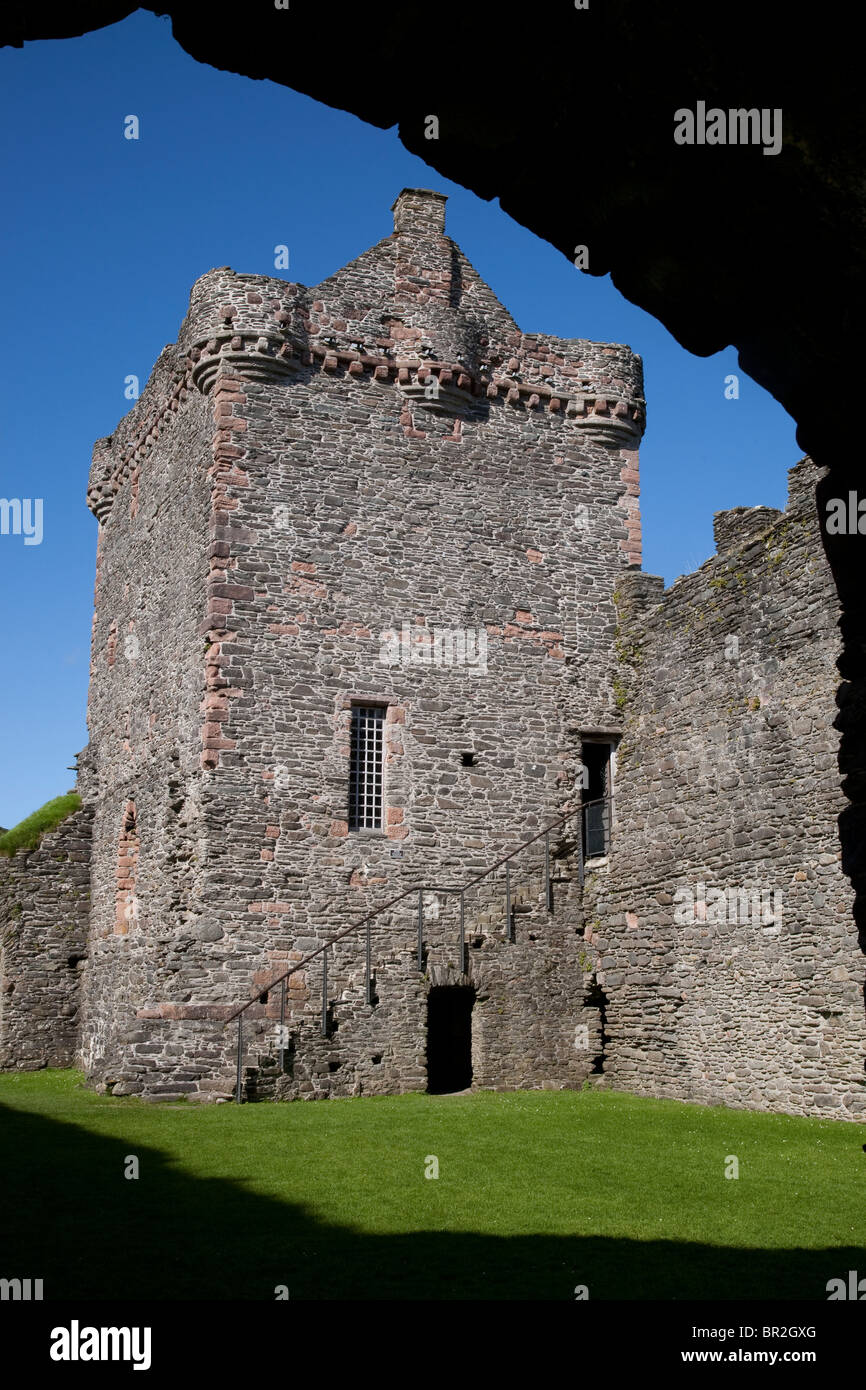Skipness Castle in Kintyre, Scotland Stock Photo - Alamy