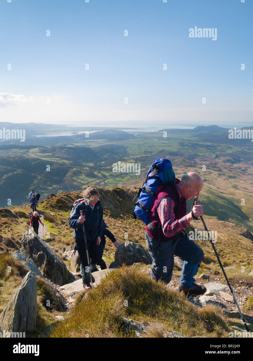 Group older walkers ramblers hi-res stock photography and images - Alamy