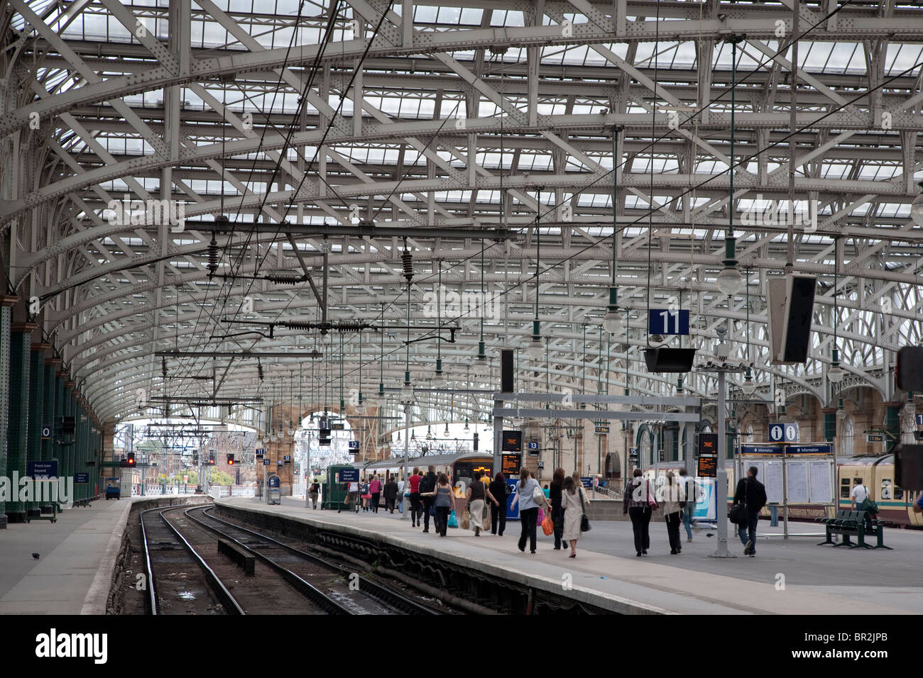 Interior of Glasgow Central Railway Station, Scotland Stock Photo - Alamy