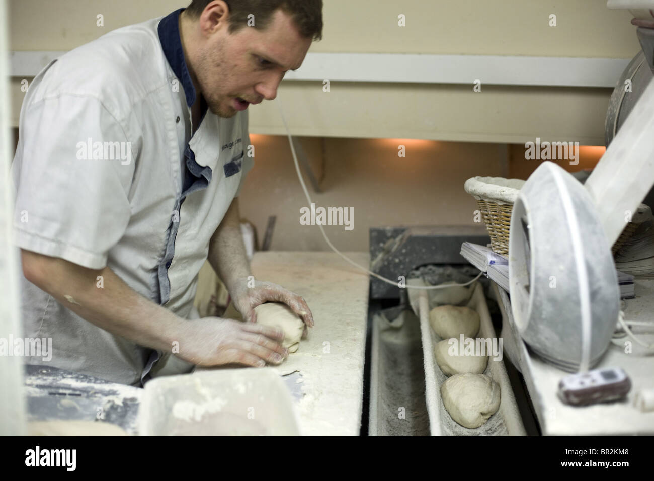 Paris bread market hi-res stock photography and images - Alamy