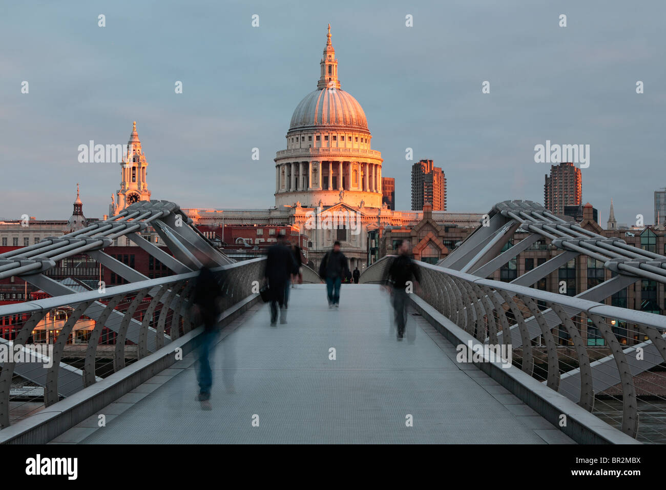 Millennium bridge sunrise hi-res stock photography and images - Alamy