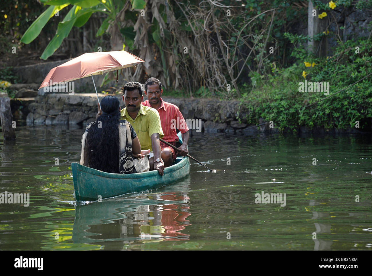 Indian canoe journey hi-res stock photography and images - Alamy
