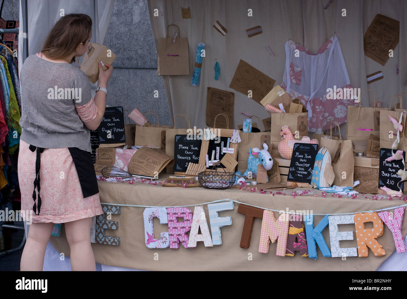 Summer display in thames hi-res stock photography and images - Alamy