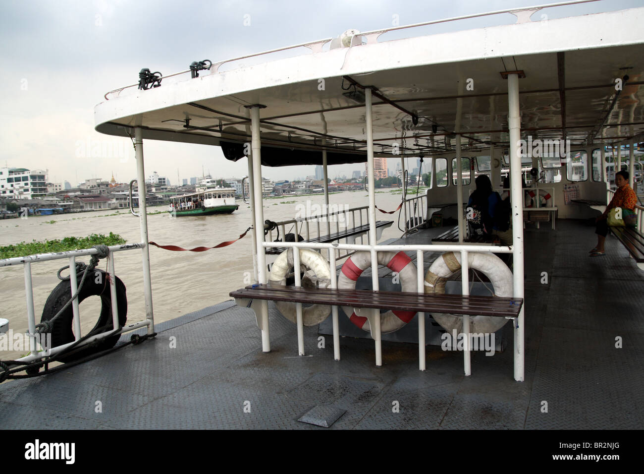 Bangkok ferry boat hi-res stock photography and images - Alamy