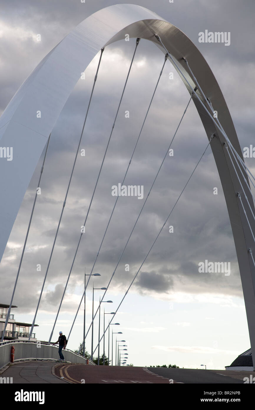 The clyde arc bridge hi-res stock photography and images - Alamy