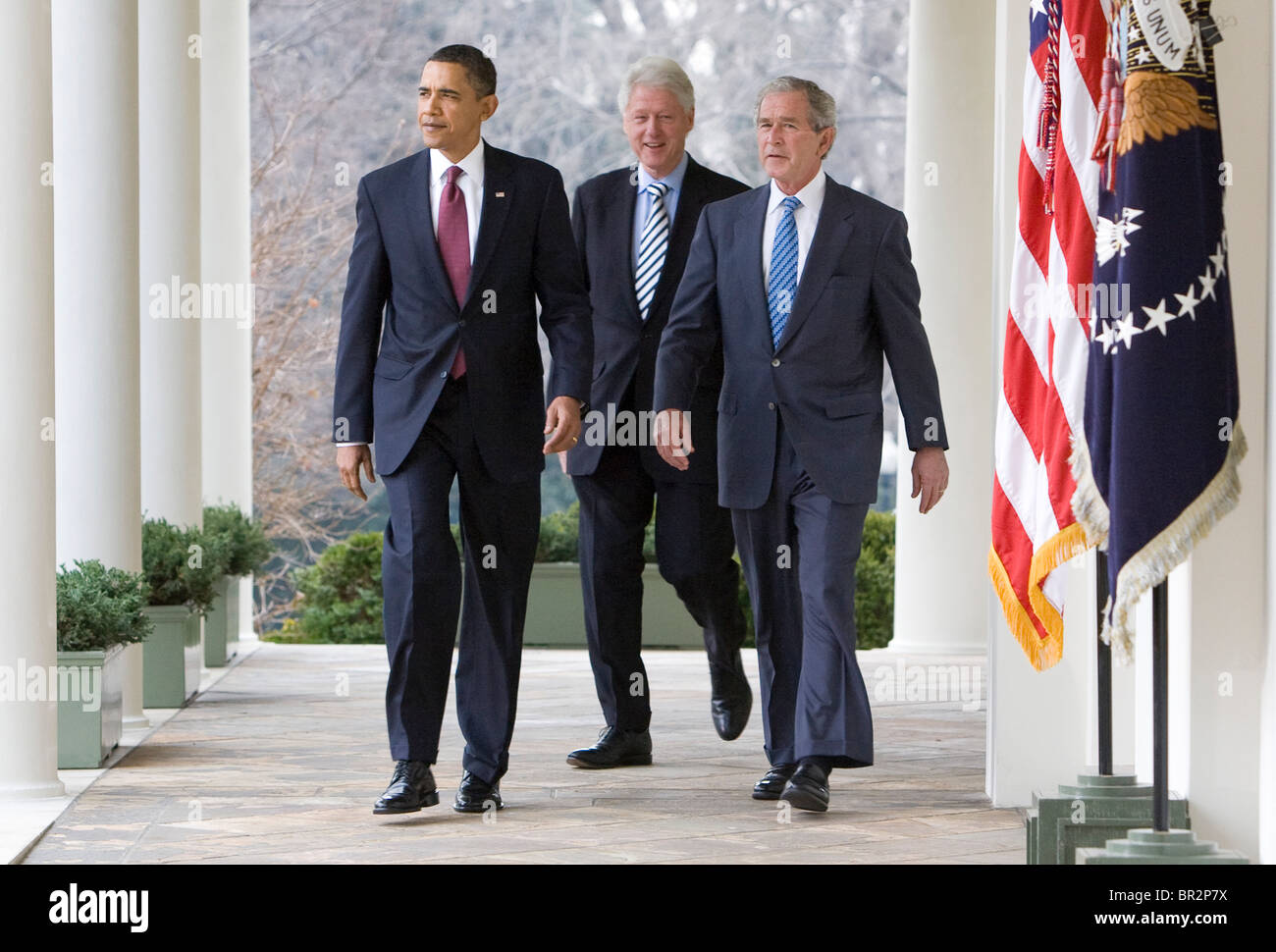 President Barack Obama with former Presidents George W. Bush and Bill ...