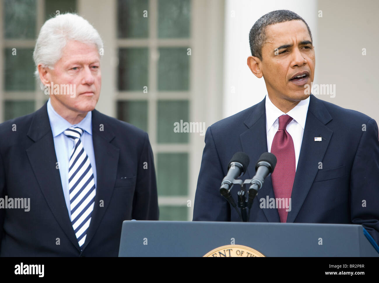President Barack Obama with former Presidents George W. Bush and Bill ...