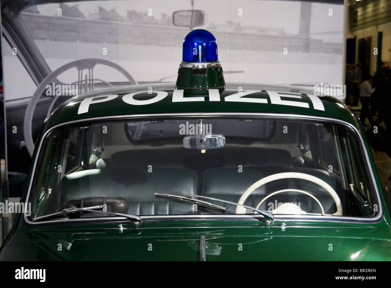 a police car stands waiting Stock Photo - Alamy