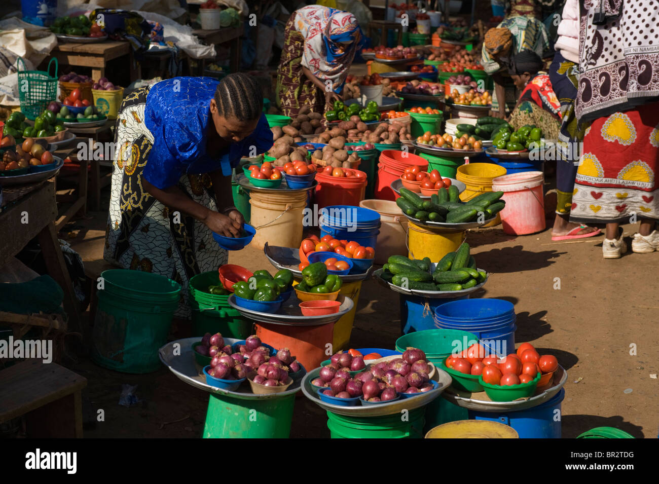 African roadside market hi-res stock photography and images - Alamy