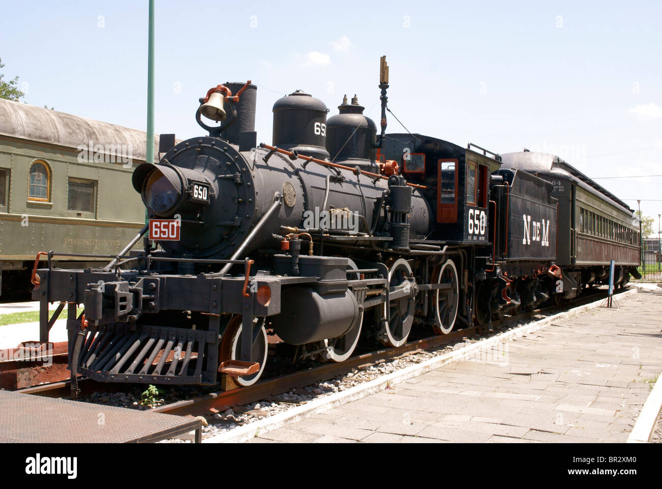 Ferrocarriles nacional de mexico hi-res stock photography and images ...