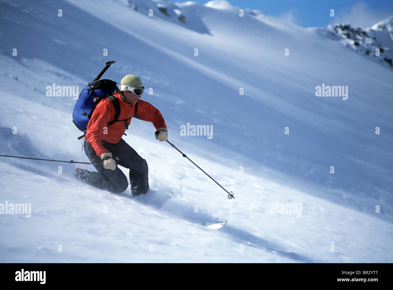 Telemark skier making perfect turn in backcountry Stock Photo - Alamy