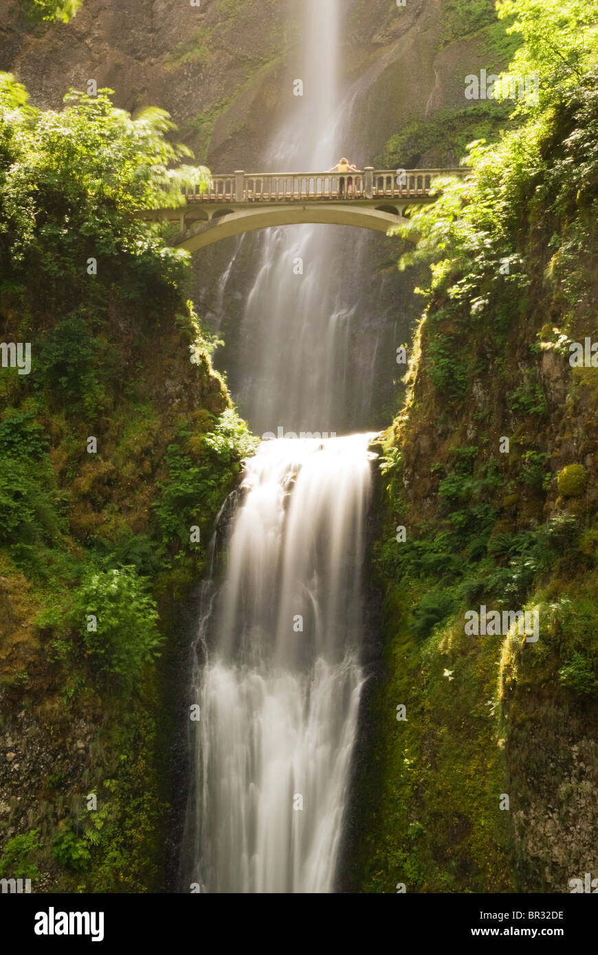 Multnoman falls hi-res stock photography and images - Alamy