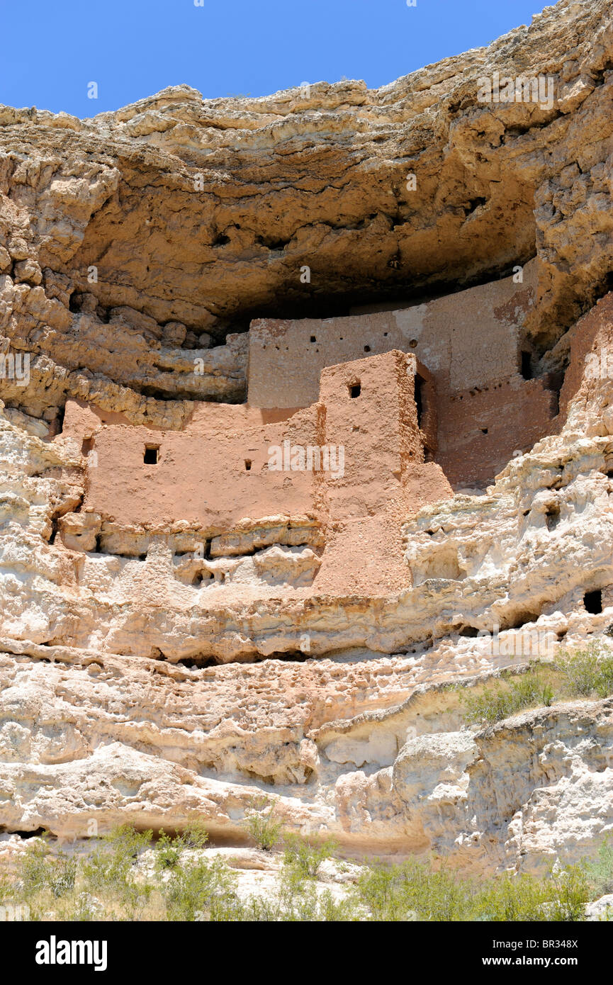 Cliff dwellings sinagua indians montezuma hi-res stock photography and ...