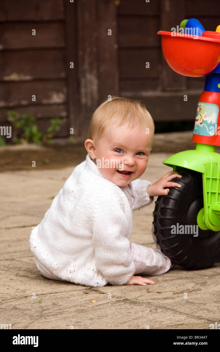 Baby crawling reaching hi-res stock photography and images - Alamy