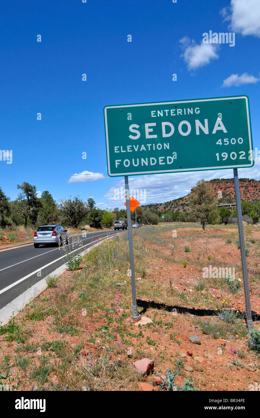 Welcome to Sedona Arizona sign Stock Photo - Alamy