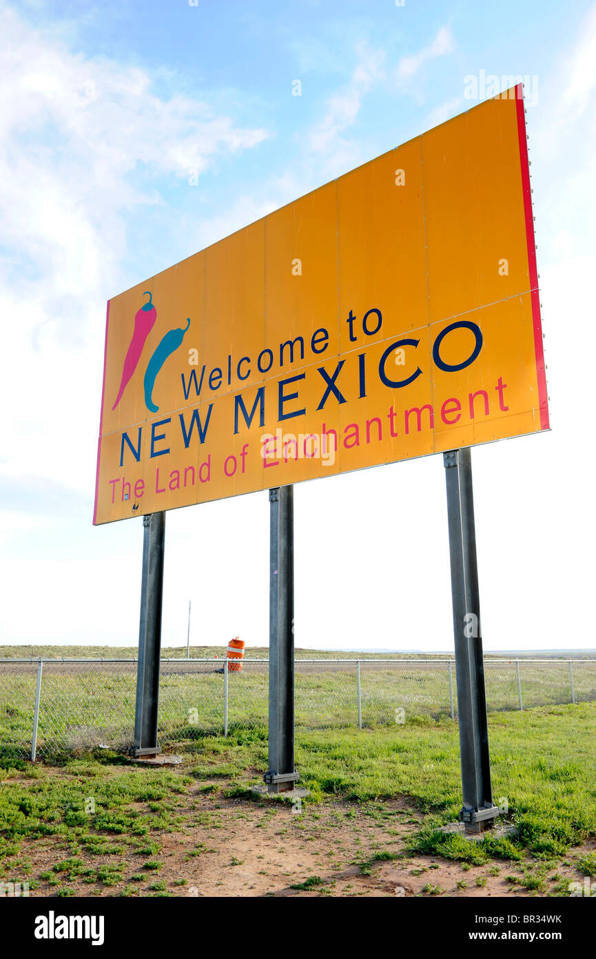 Welcome new mexico land enchantment hi-res stock photography and images ...