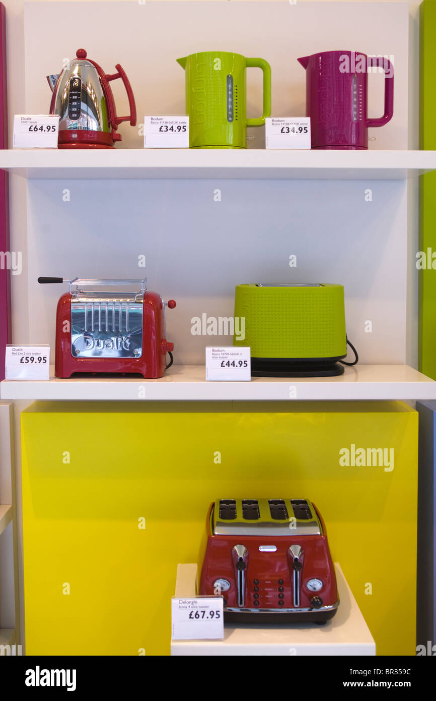 Peter jones shop hi-res stock photography and images - Alamy
