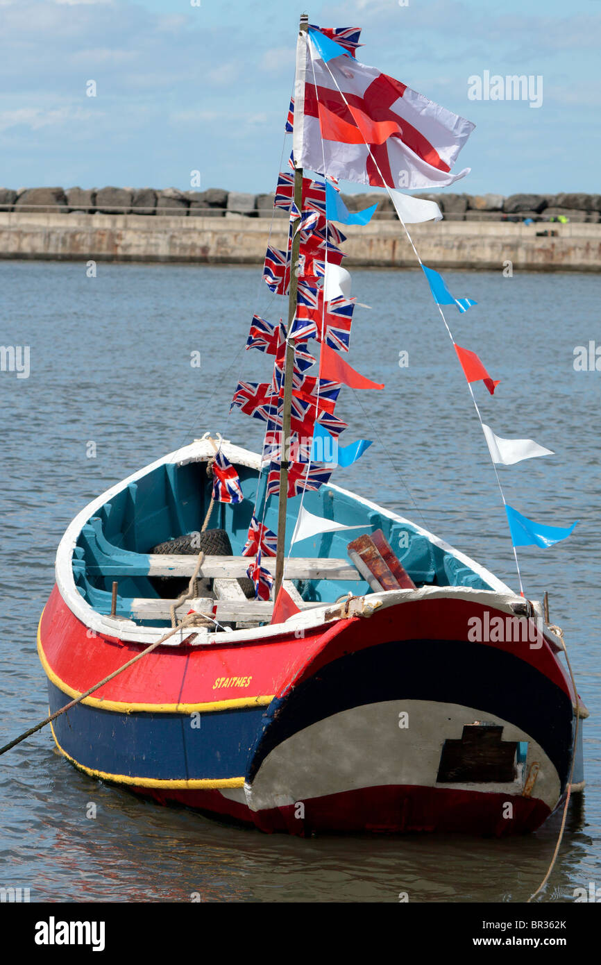 Old wooden RNLI lifeboat at Staithes North Yorkshire Stock Photo - Alamy