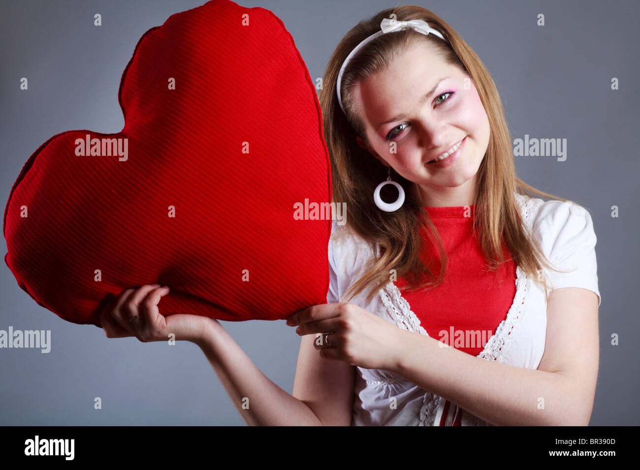 Big red heart hi-res stock photography and images - Alamy