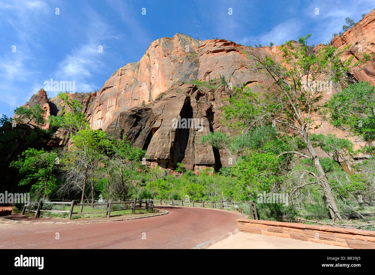 Mount zion temple hi-res stock photography and images - Alamy