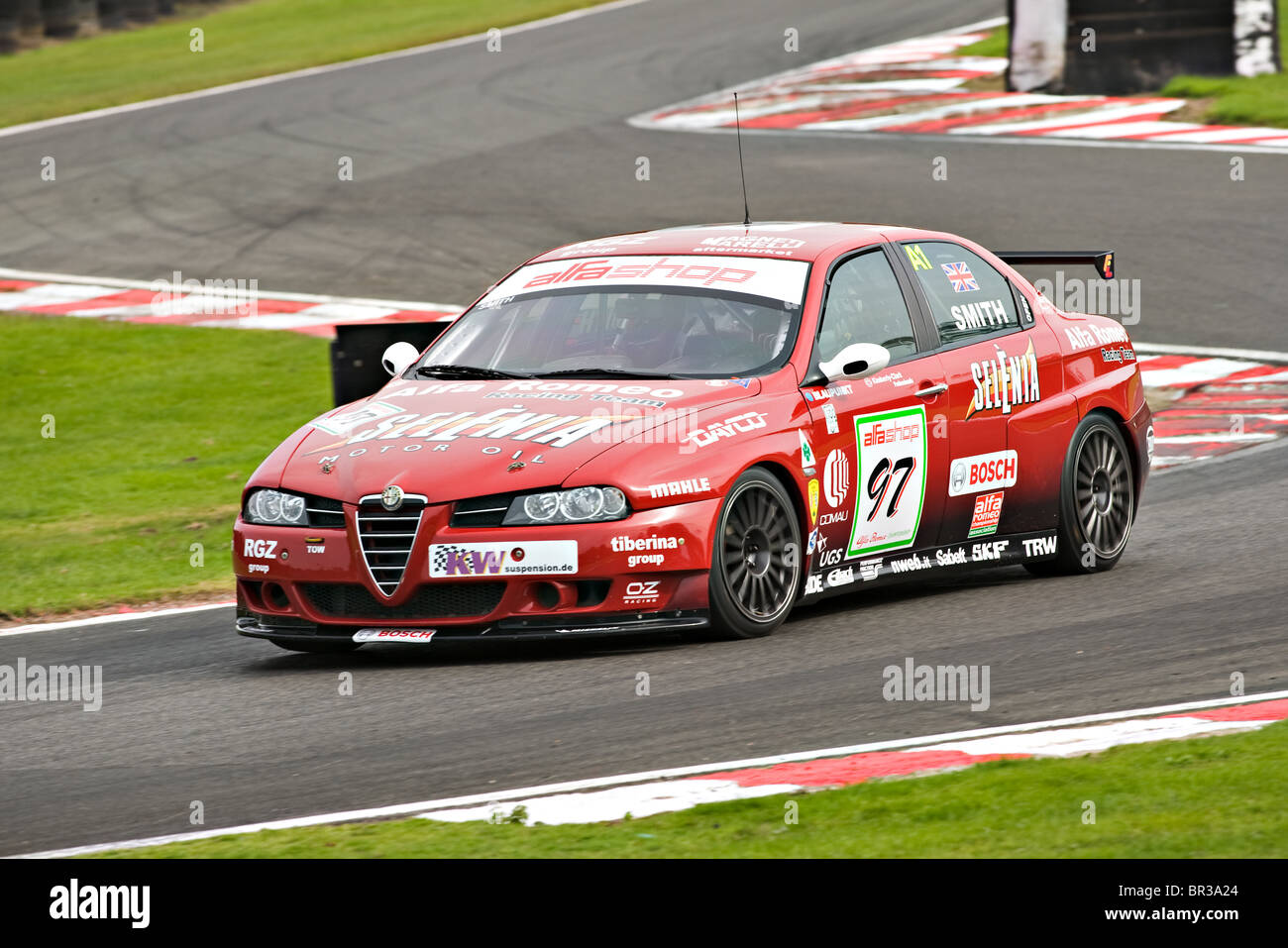 Alfa romeo race car store