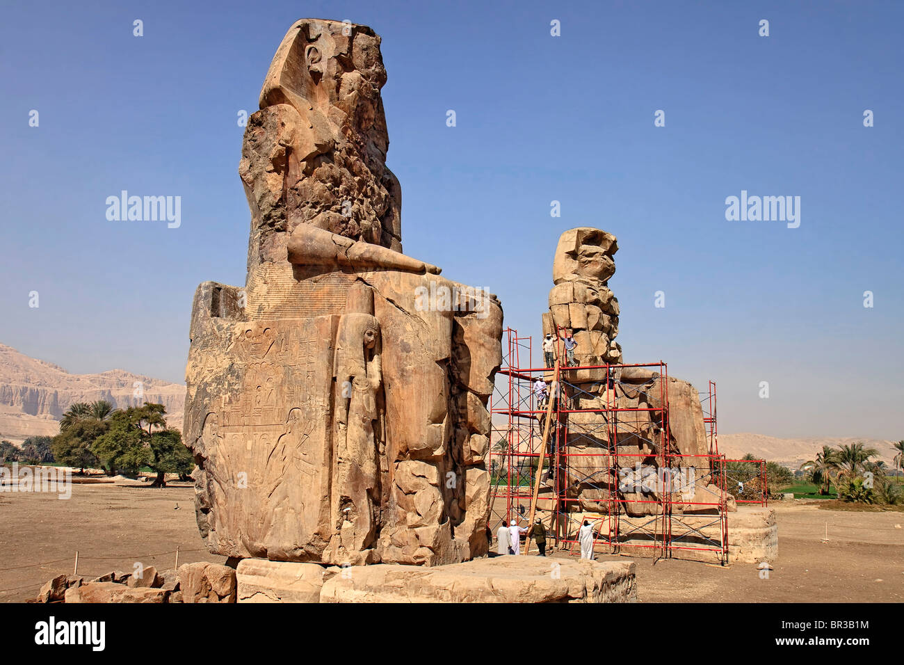 Egypt Thebes Colossi of Memnon Stock Photo - Alamy