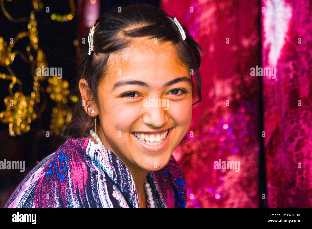 Girl in the Bazaar in Samarkand, Uzbekistan Stock Photo - Alamy