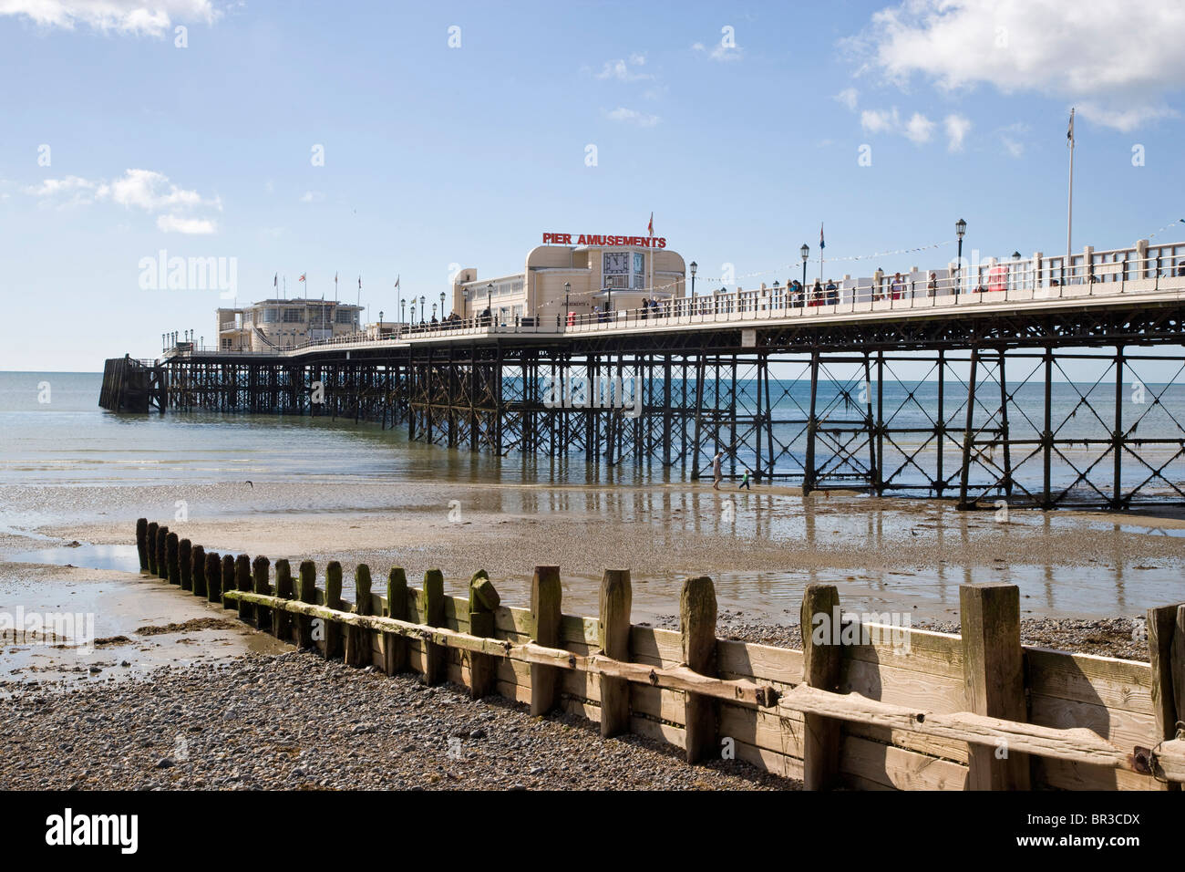 Worthing pier walk hi-res stock photography and images - Alamy