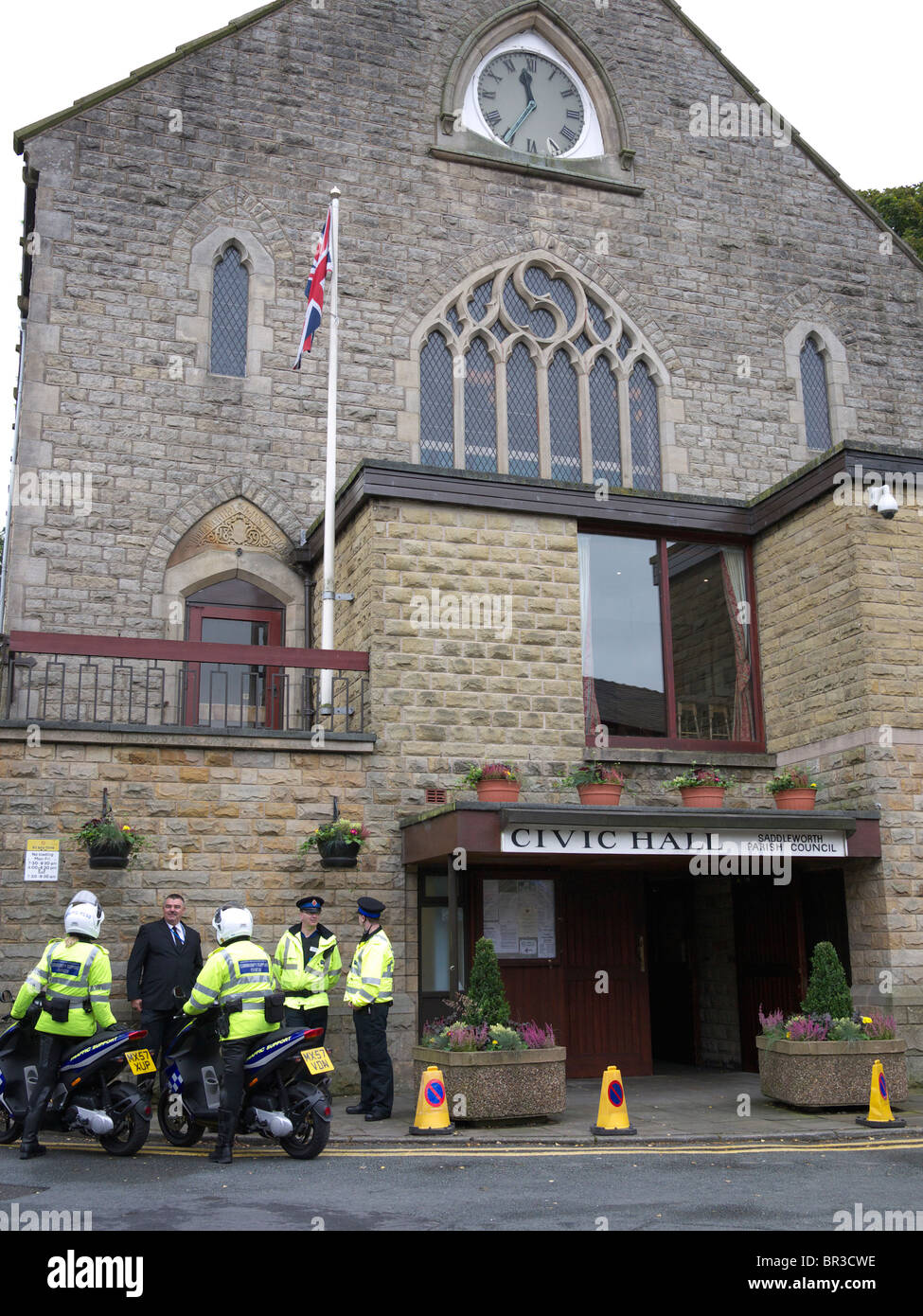 Uppermill Civic Hall, Uppermill, Oldham, Lancashire, England, UK Stock ...