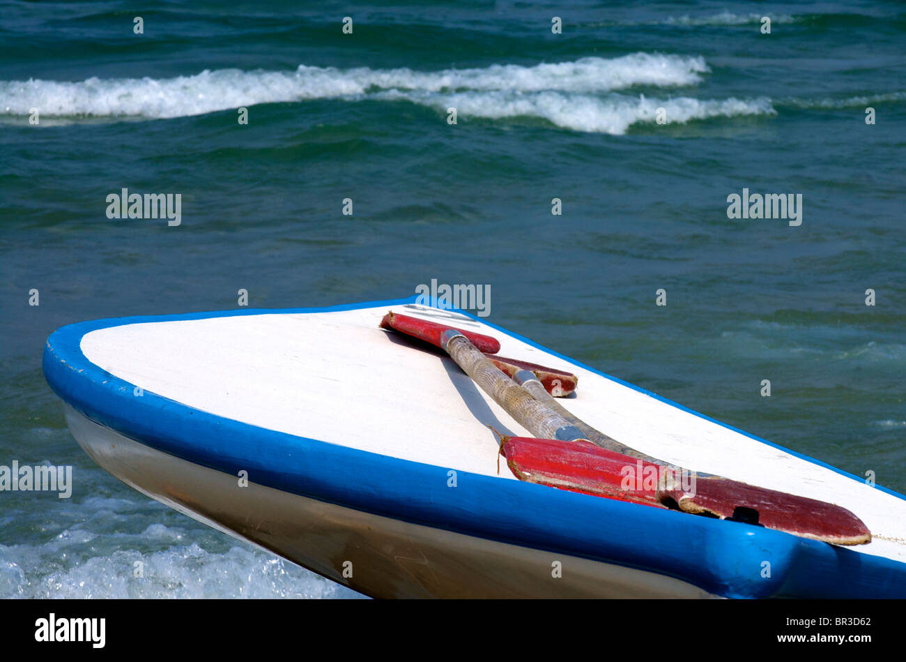 Lifeguard row boat beach hi-res stock photography and images - Alamy