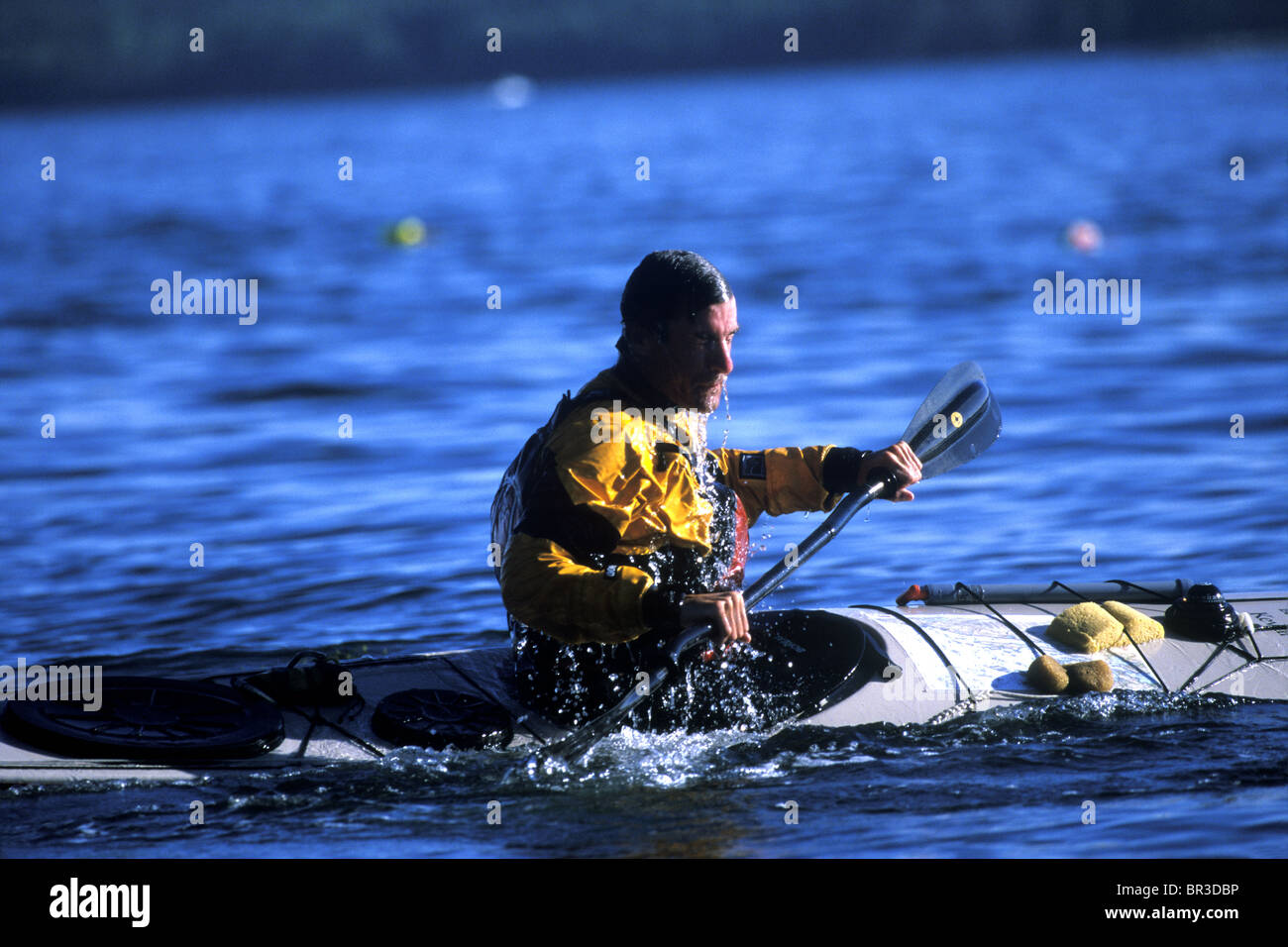 Eskimo man in kayak hi-res stock photography and images - Alamy