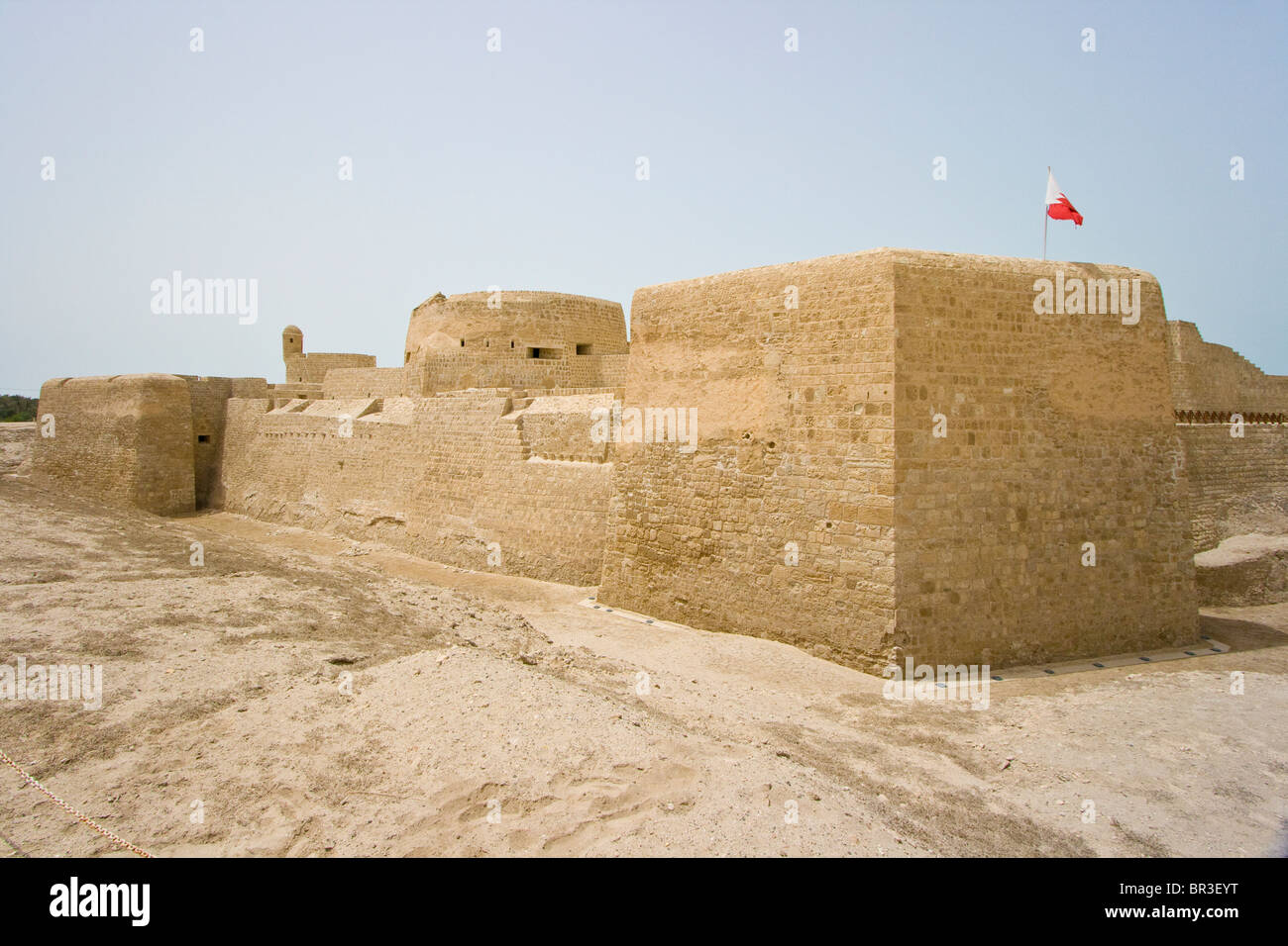 Bahrain desert hi-res stock photography and images - Alamy