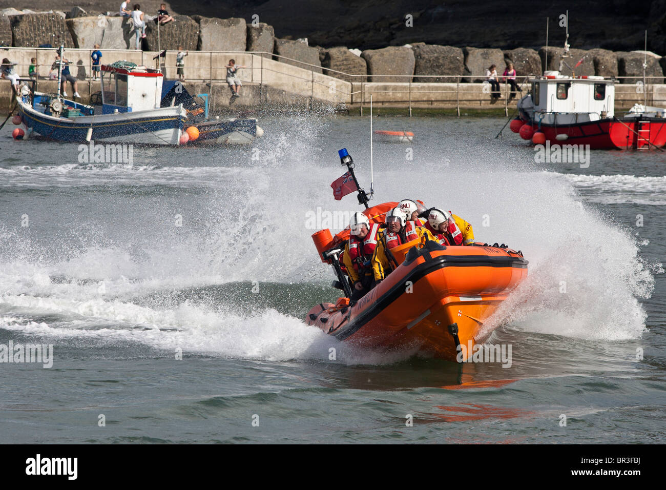 Atlantic 75 class rnli lifeboat hi-res stock photography and images - Alamy