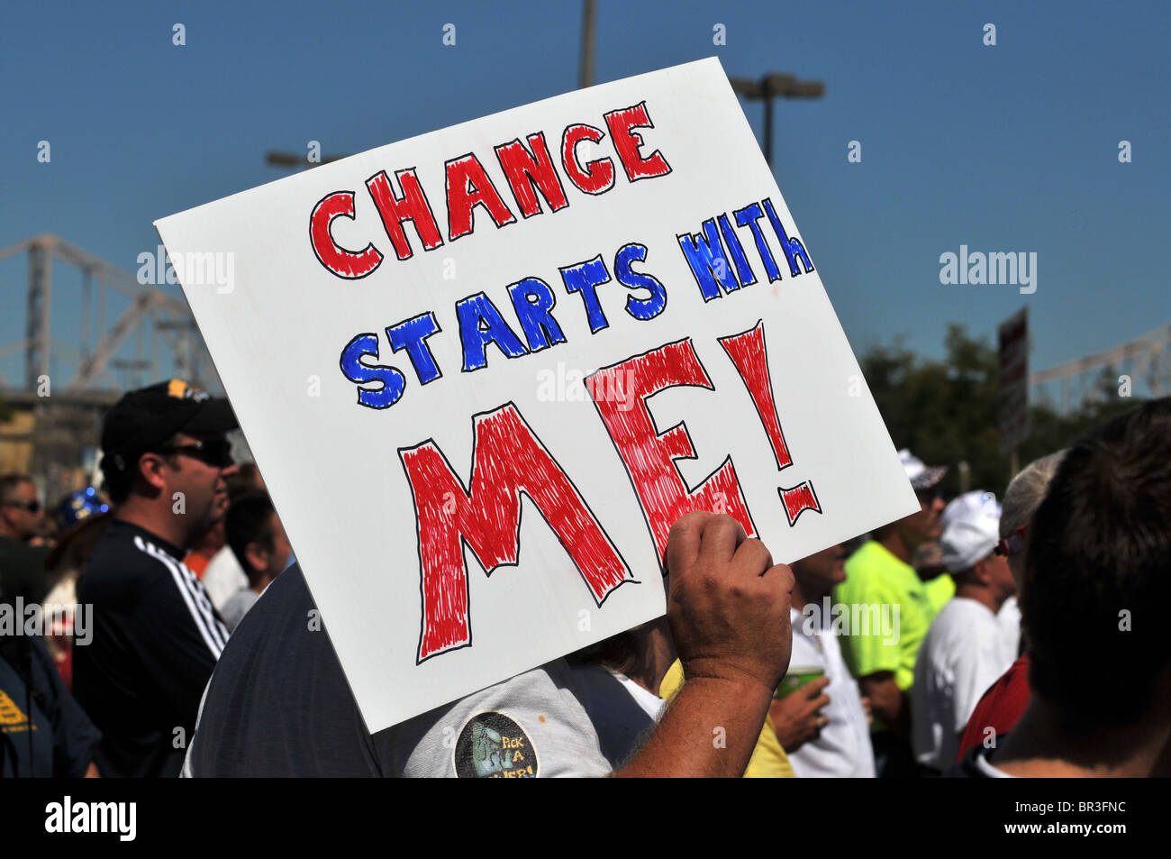SAINT LOUIS, MISSOURI - SEPTEMBER 12: Rally of Tea Party Patriots in ...