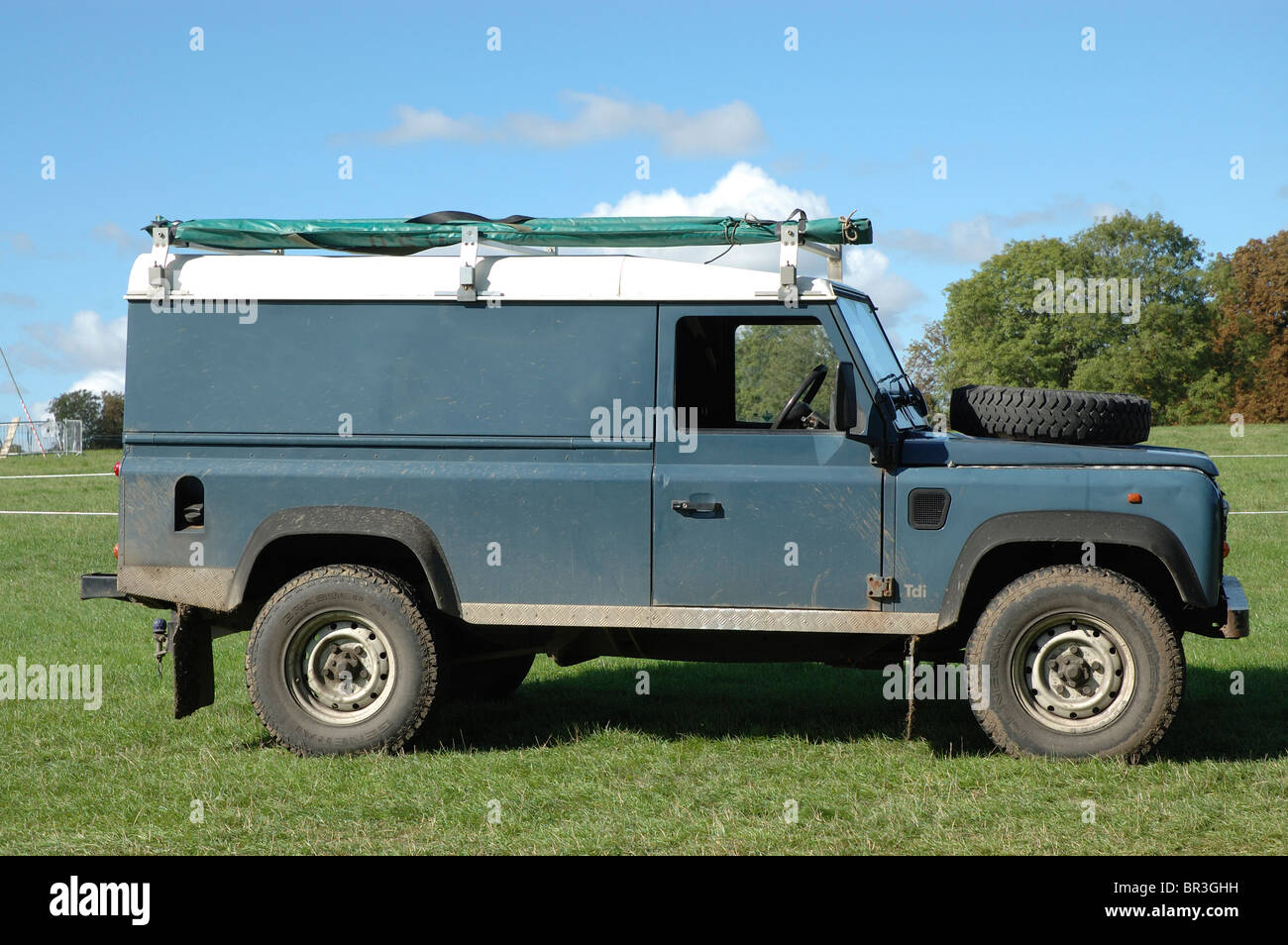 Defender tdi hi-res stock photography and images - Alamy