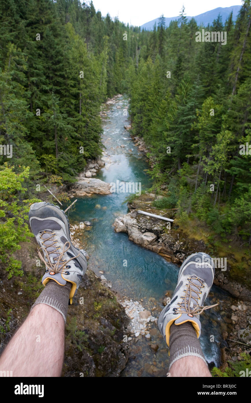 Dangle feet hi-res stock photography and images - Alamy
