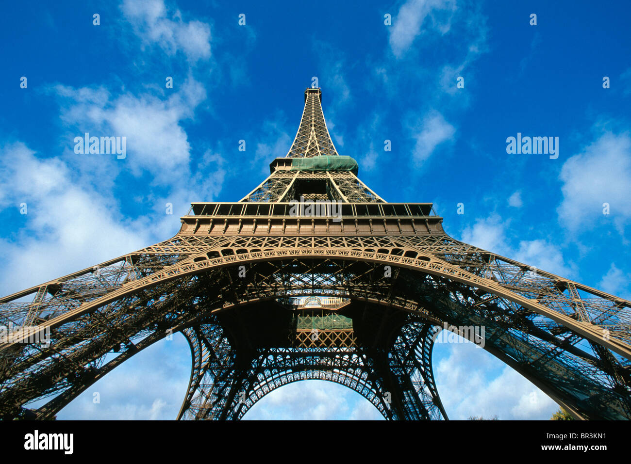 The eifel tower hi-res stock photography and images - Alamy