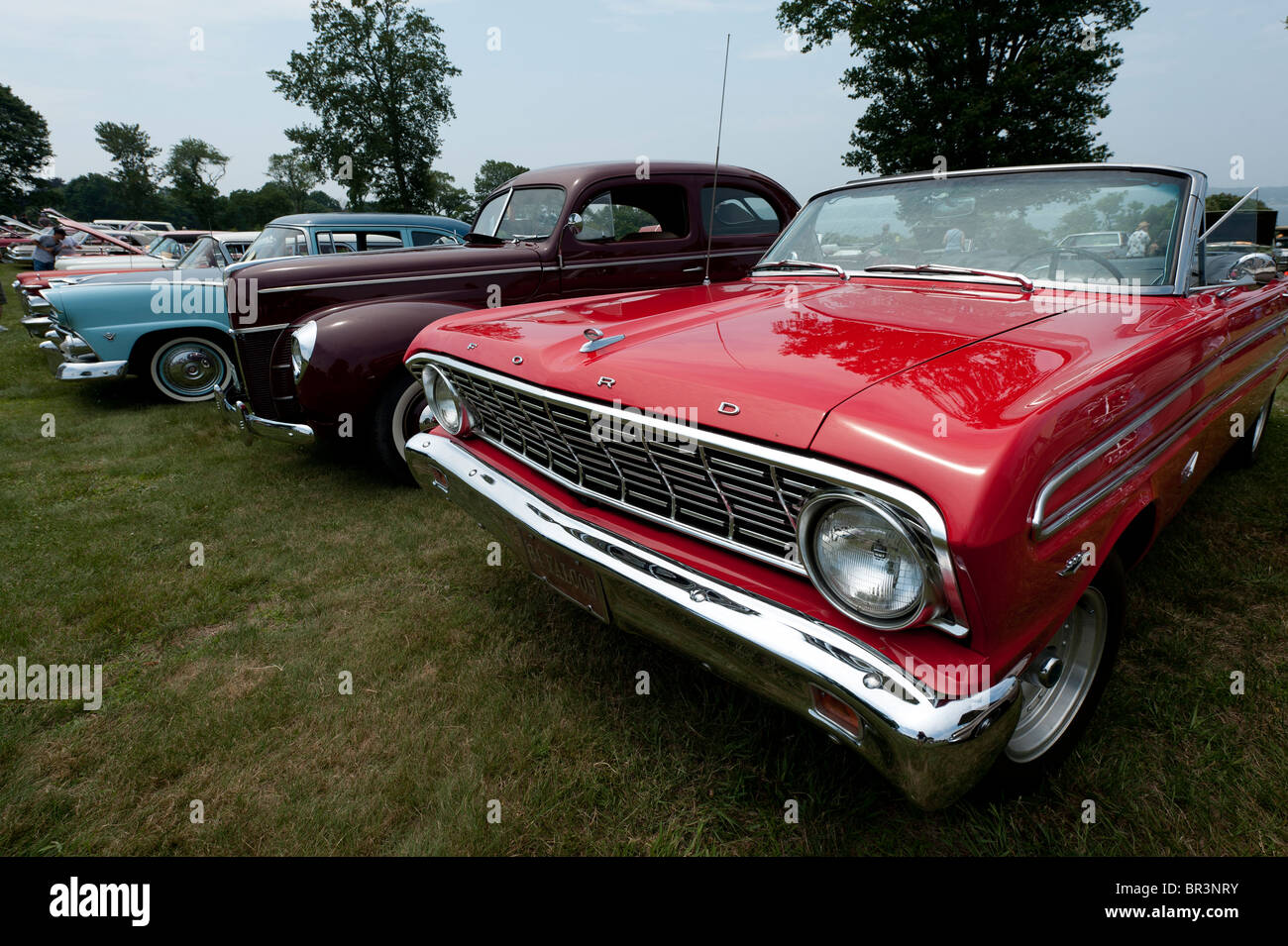 autos at a car show Stock Photo - Alamy