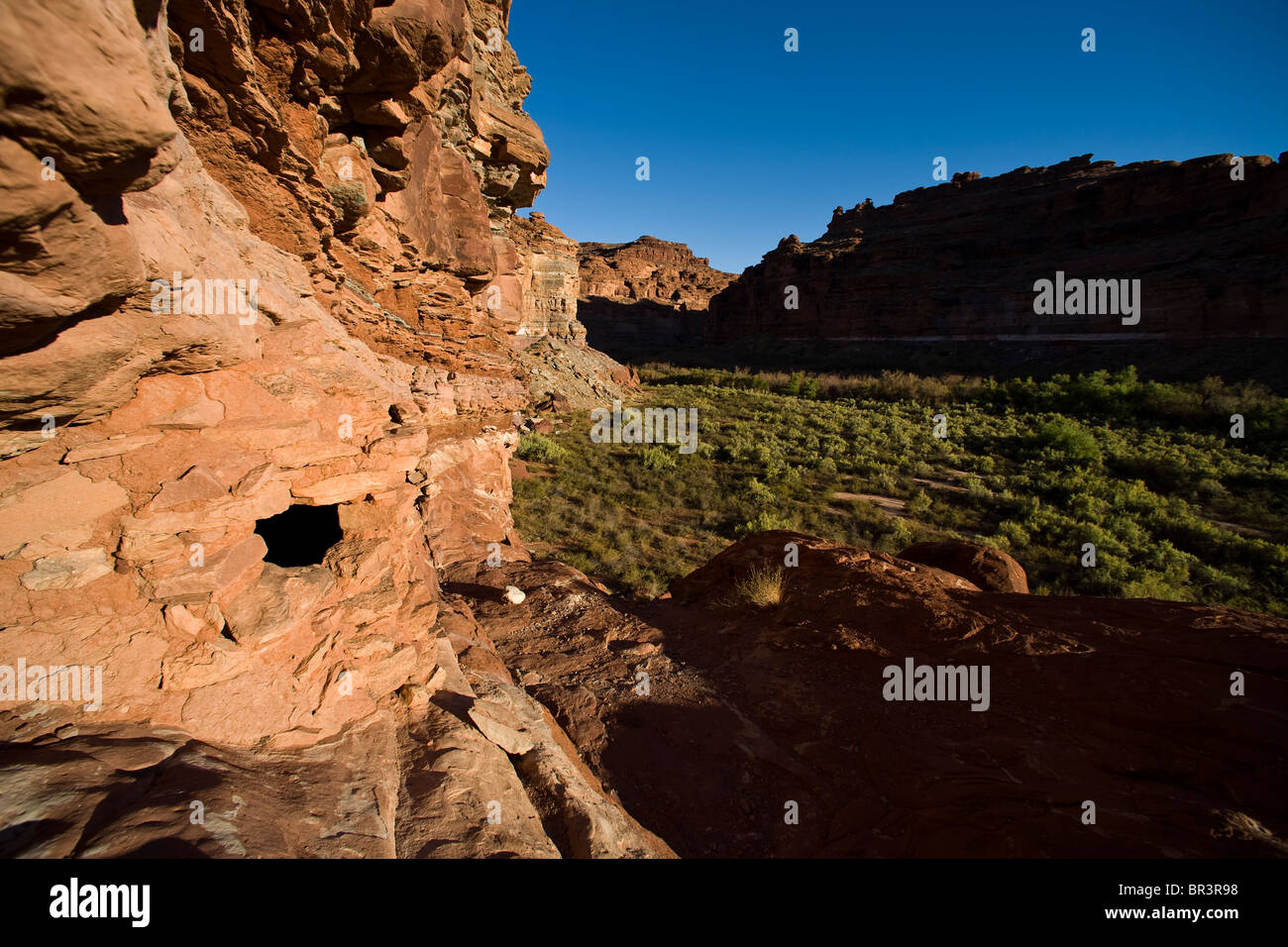 Indian ruins built into a canyon wall, Utah Stock Photo - Alamy