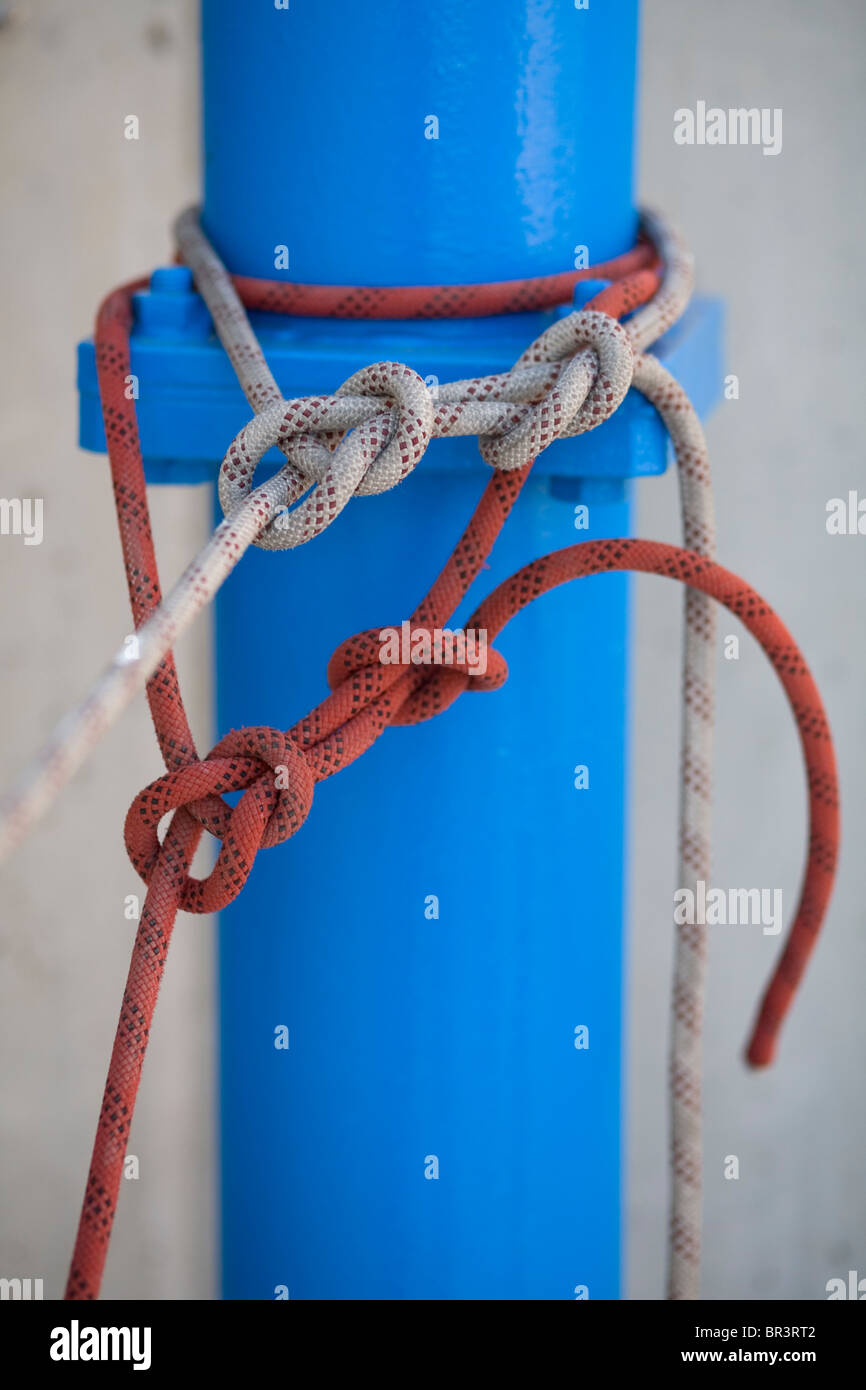 Tied to a pole hi-res stock photography and images - Alamy