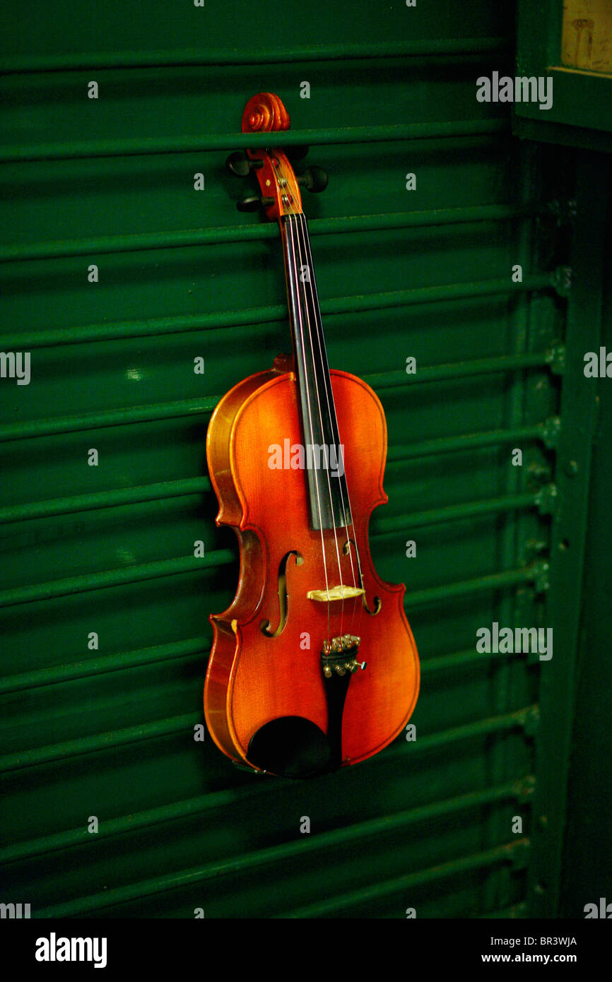 Mariachi fiddle, Ensenada, Mexico Stock Photo - Alamy