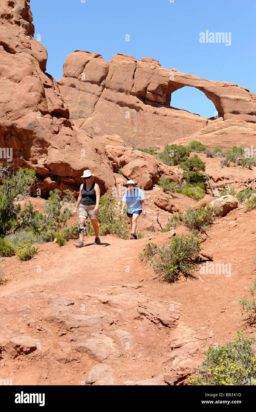 Skyline Arch Arches National Park Moab Utah Stock Photo - Alamy