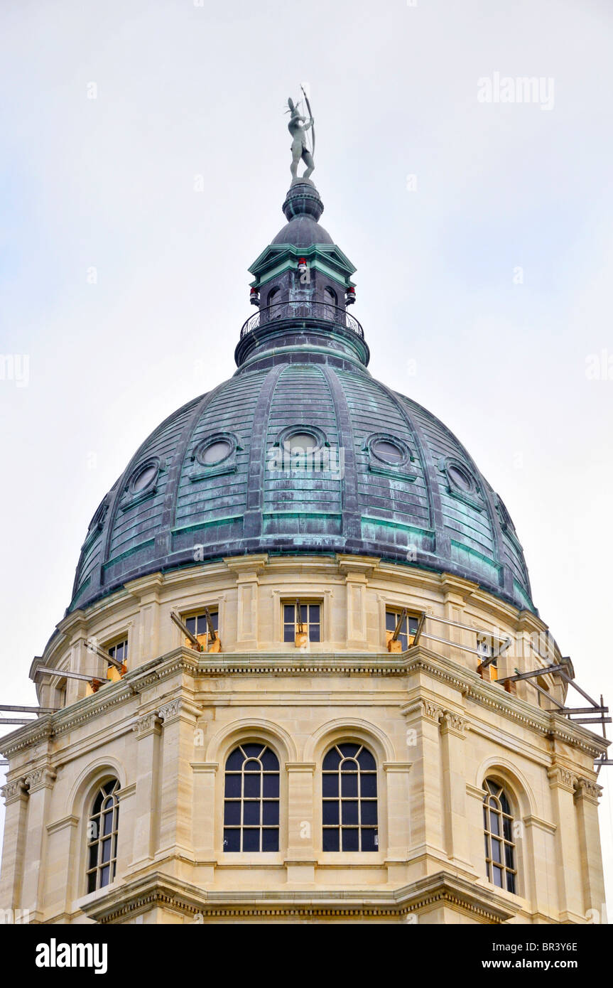 State Capitol Building Dome Topeka Kansas Stock Photo - Alamy